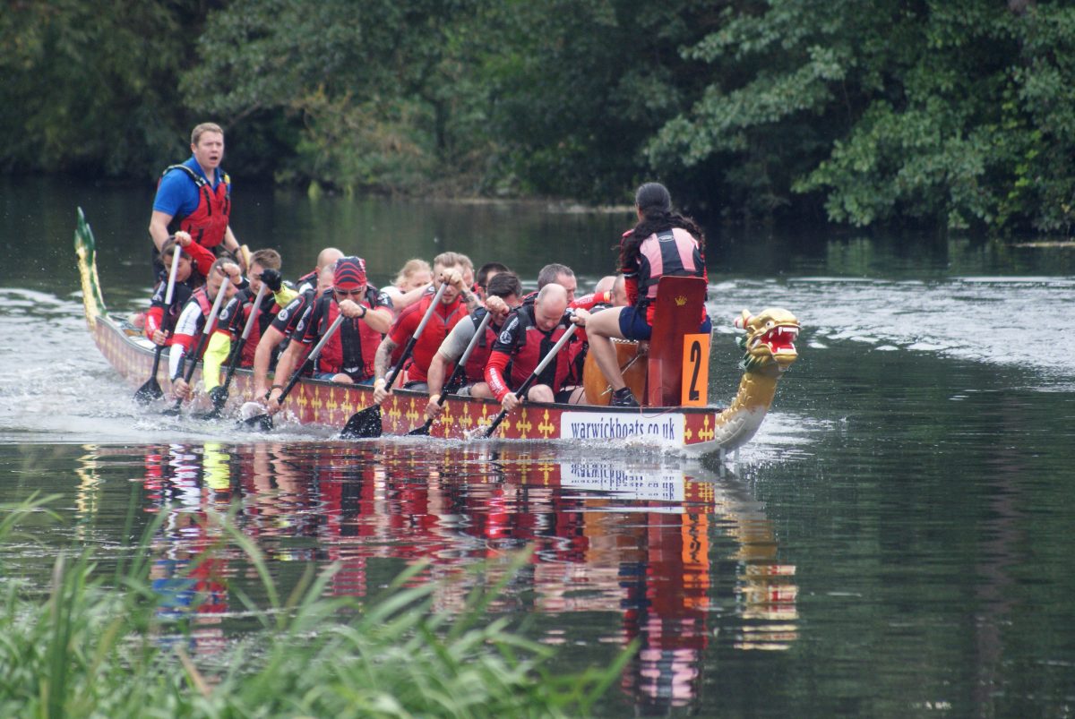 'Oarsome' teams of dragons needed to take to the water - The Leamington ...
