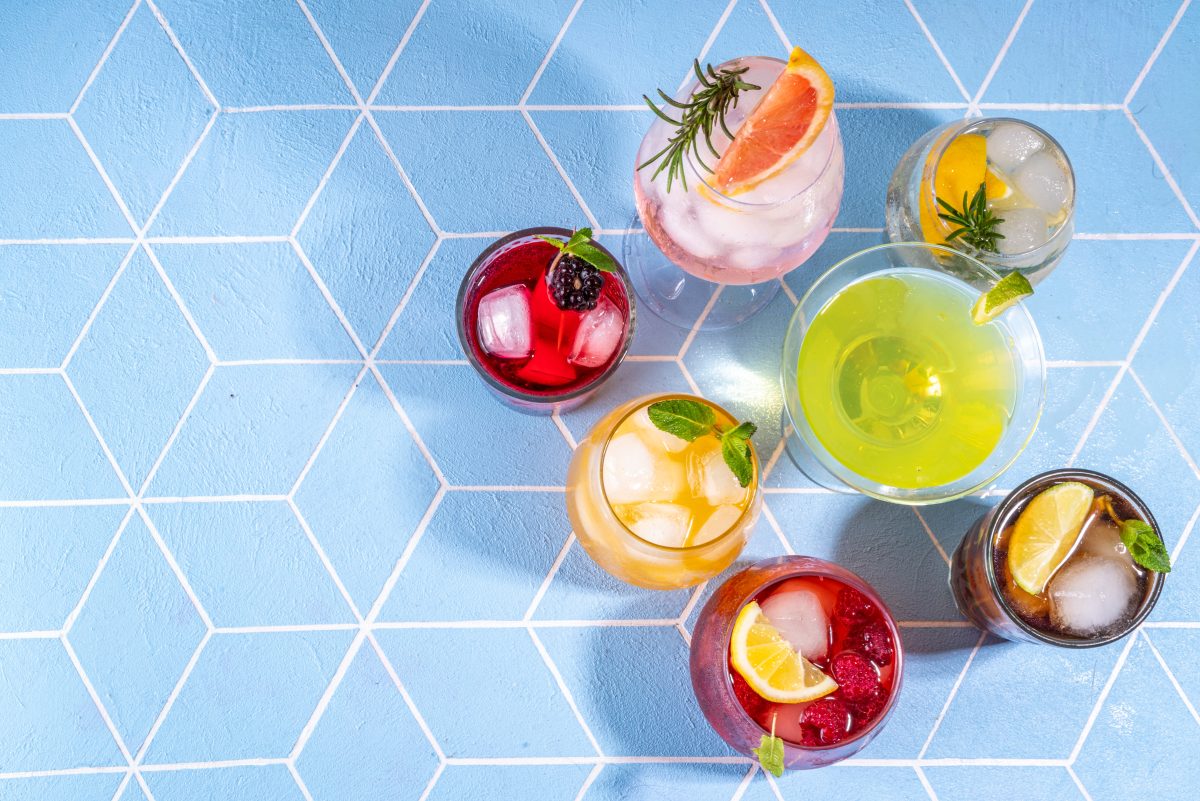 Top 5 Sparkling Wine Cocktails for Summer - The Leamington Observer