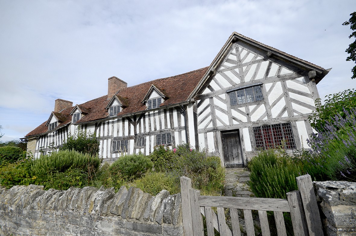 Mary Arden's Farm closes to the public - The Leamington Observer